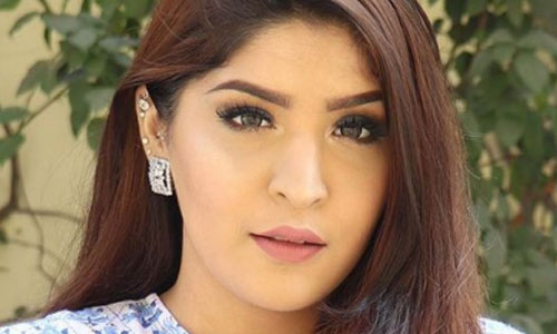 Can’t get enough of social media? Here are top Indian women social ...